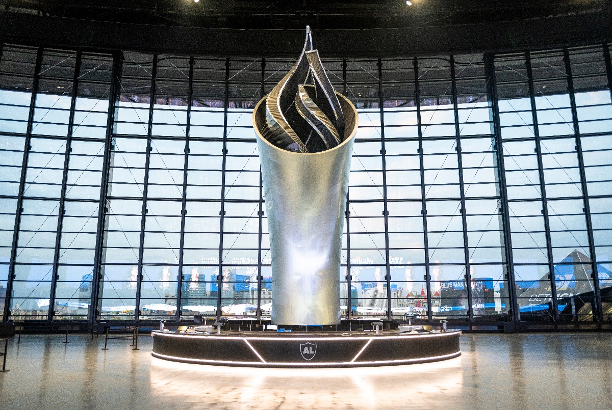 Thermwood LSAM Used to 3D Print Al Davis Memorial Torch in new Las ...